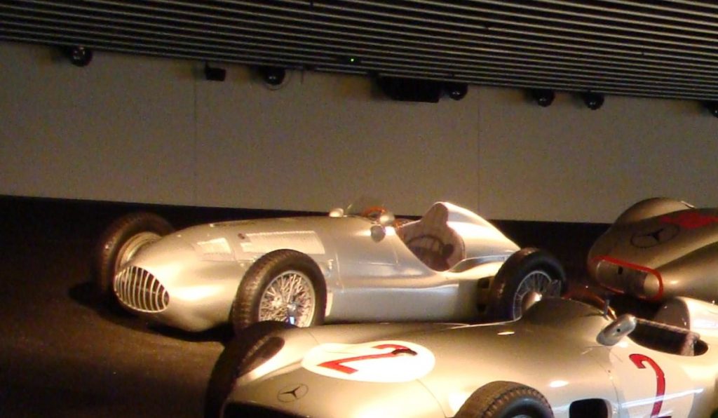 Avus - Hier lag die Formel 1 Rennstrecke der 30er Jahre