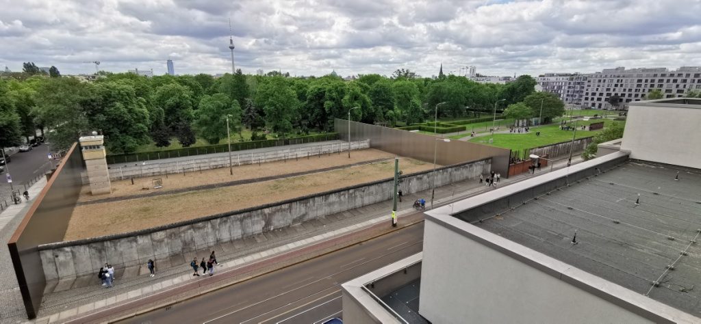 9 Fakten über die Berliner Mauer die du nicht kennst